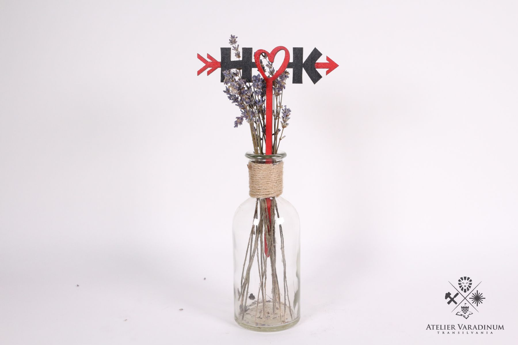 Decor masa nunta model sageata inima initiale nume S - Decor suport ...